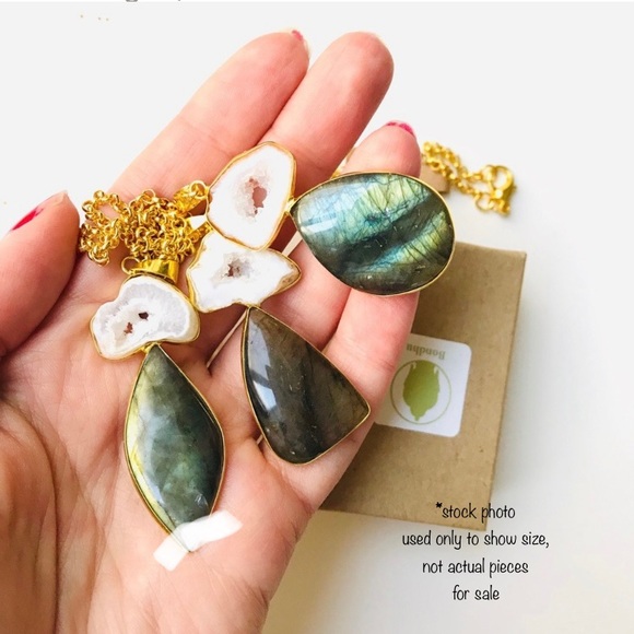 Bondhu | Jewelry | Labradorite Stone Necklace White Geode Druzy Crystal ...